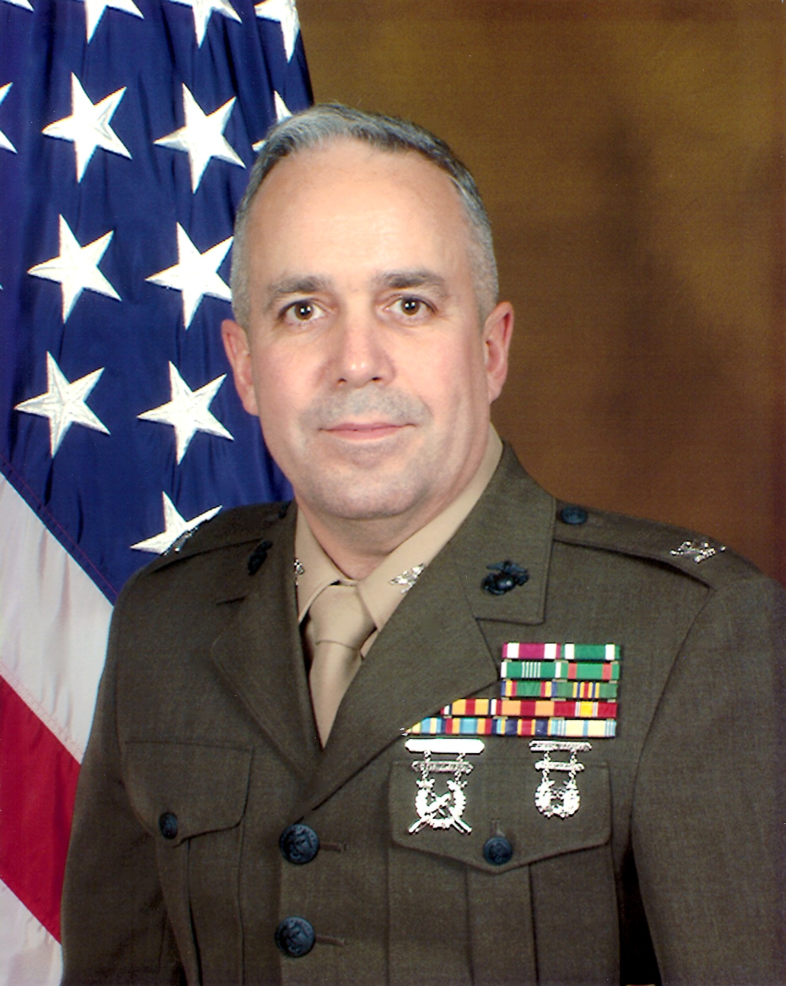 Military Photos - Gallery - Col. Mike Howard